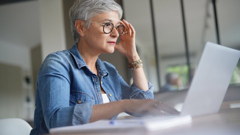 How long do halos last after lens replacement? - EyeDoctor - Private ...